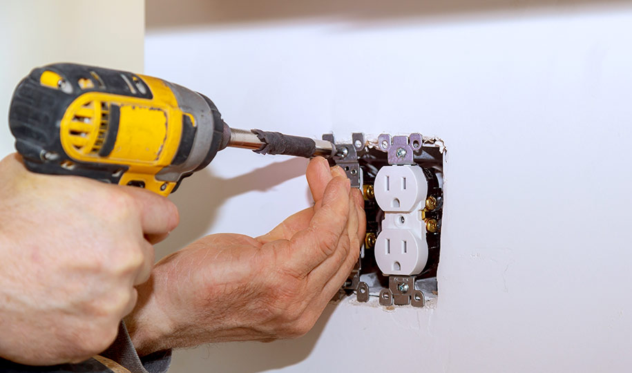 What Are GFCI Outlets? A Guide for Installation & Troubleshooting