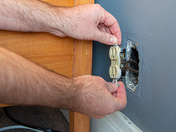 How to Replace an Outlet: A Step-by-Step Guide | First American Home ...