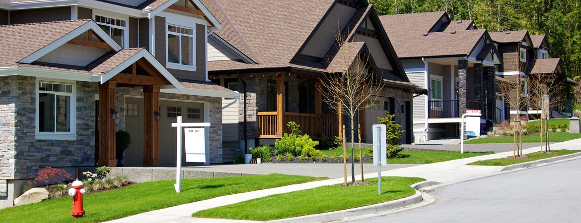 Old House vs. New House: First-time Home Buyer Tips