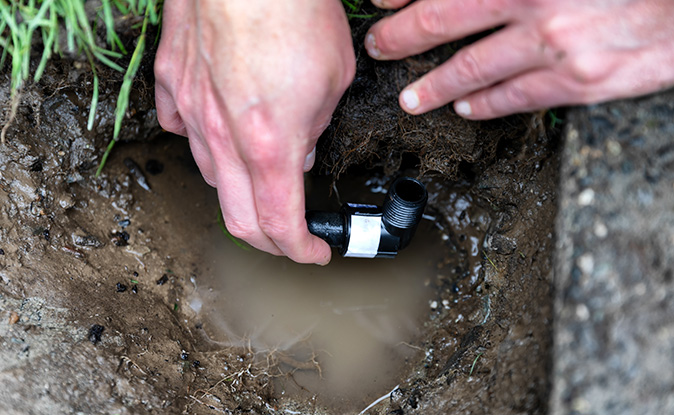 How to Replace a Sprinkler Valve | First American Home Warranty